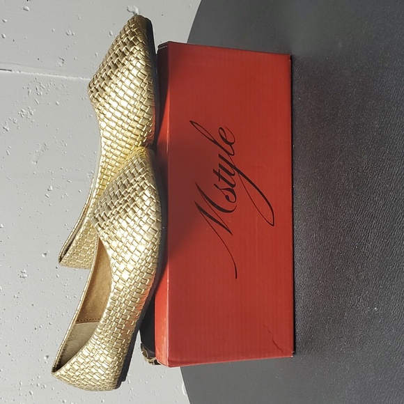 Mstyle | Shoes | 35 Mstyle Womens Or Girls Shoe Flats | Poshmark